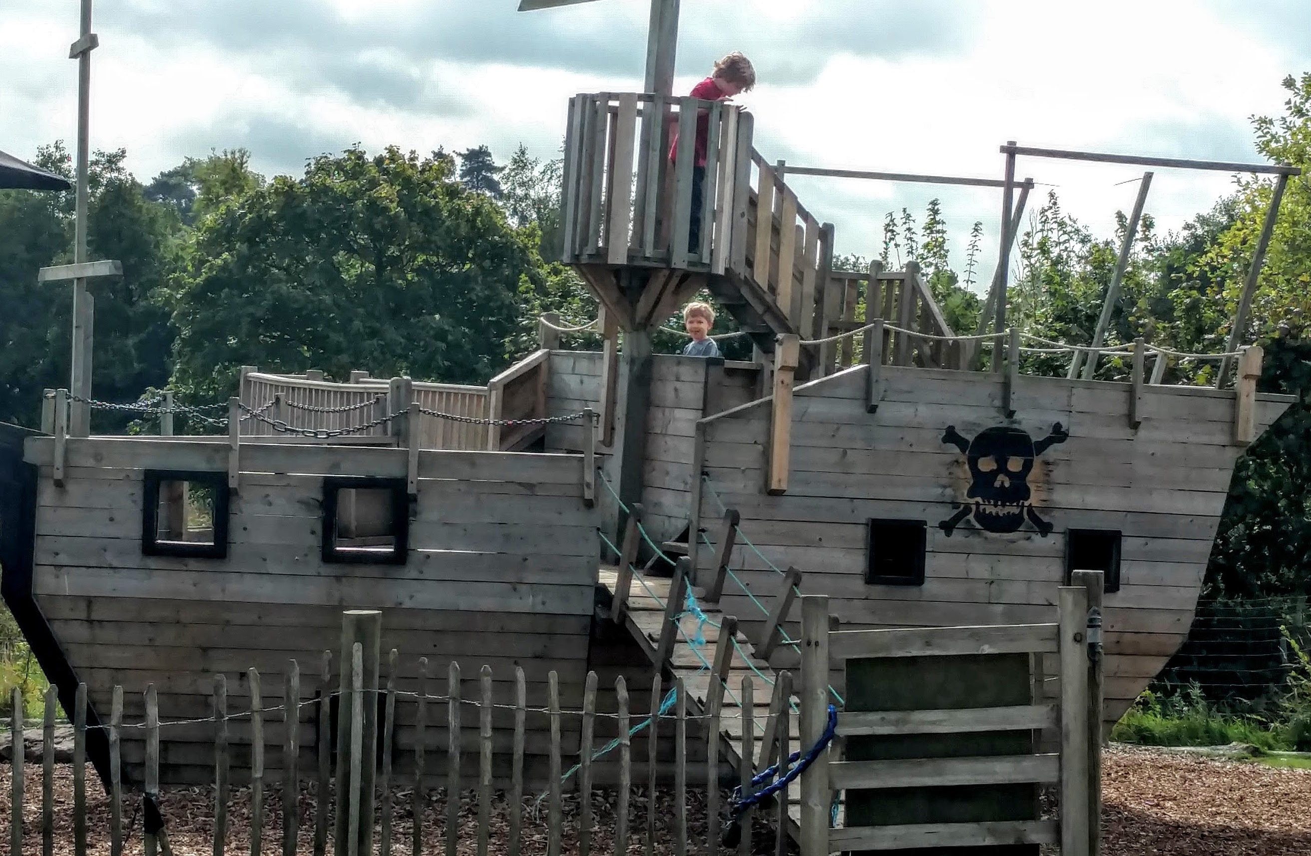 A magical (and affordable) day out at Priory Farm – The Mum Reviews